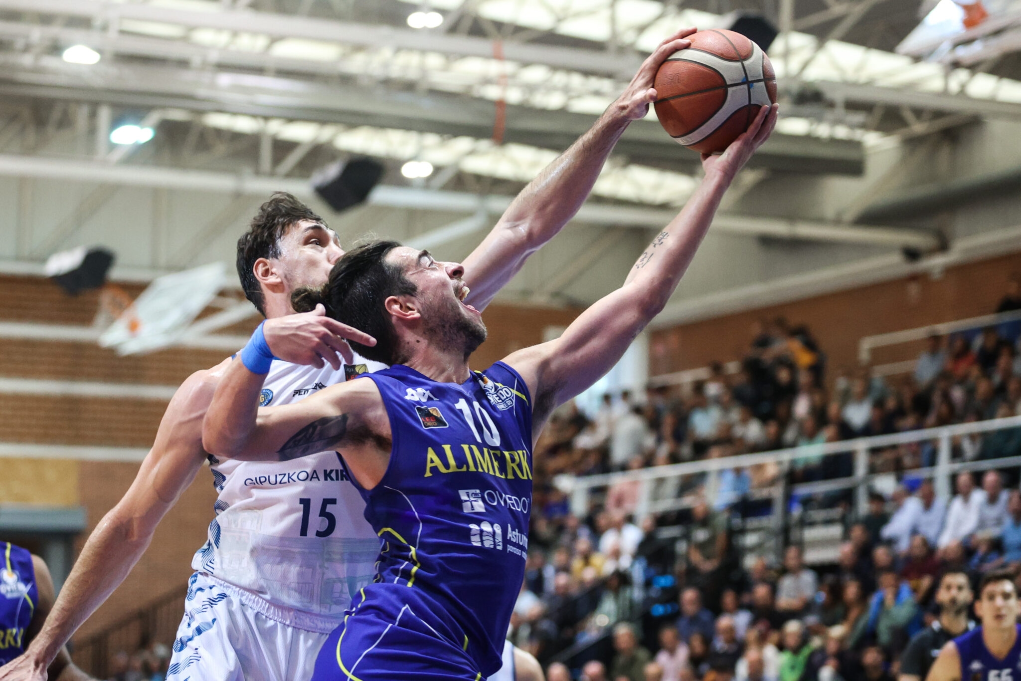 Victoria de mucho mérito en Oviedo – Basket Pasion. Todo nuestro baloncesto