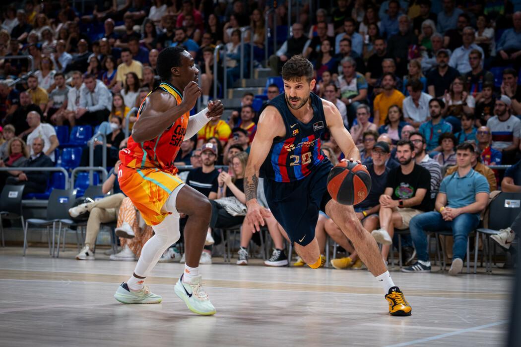 El Valencia se enfrenta a un coco – Basket Pasion. Todo nuestro baloncesto